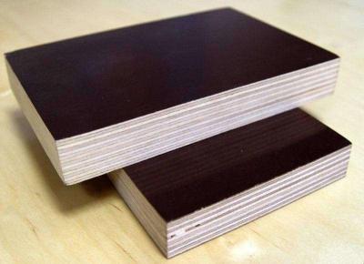 China Waterproof Brown Film Faced Plywood/Shuttering Plywood/Construction Plywood for Concrete for sale