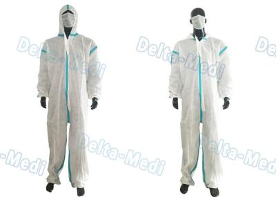 China Van de de Overtrekkenoverall van pp de Witte Beschikbare Beschermende Beschikbare Beschermende Kleding met Groene Streep Te koop