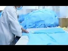 Wegwerfantivirus-Besucher-Kleidungs-wasserdichter Krankenhaus-Klagen-Strickbündchen-langärmliger Besucher-chirurgische Kleider