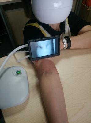 中国 セリウムの医学のマイクロ装置レーザーのない赤外線静脈のファインダー 販売のため