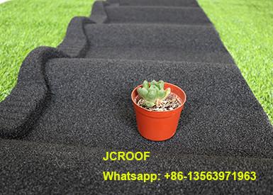 China Anti Earthquake Colour Coated Steel Roofing Sheets High And Low Temperature Resistant for sale
