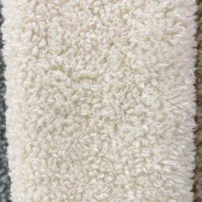 Cina Stoffa di peluche 100% poliestere imitazione di lana Stoffa per abbigliamento Min Ordine 500 metri in vendita