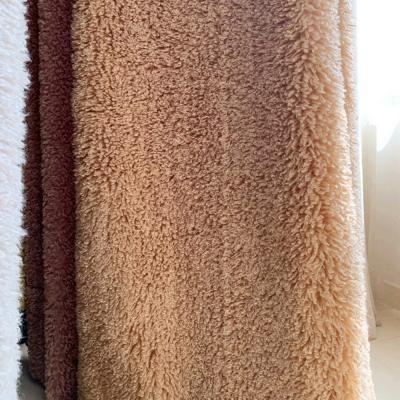 Cina Stoffa di peluche 100% poliestere imitazione di lana Stoffa per abbigliamento Min Ordine 500 metri in vendita