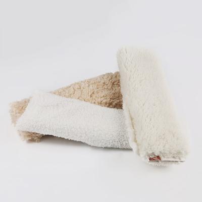 Cina Tessuto di rivestimento Sherpa 100% in poliestere versatile e resistente per tutte le stagioni in vendita