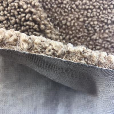 China Middelgewicht Plaid 100% Polyester Sherpa Faux Fur Stof voor speelgoed en kleding Te koop
