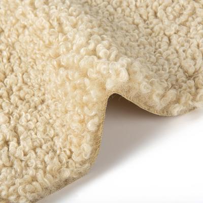 Cina Tricot tessuto a maglia suede 100% poliestere Teddy velluto per abbigliamento femminile sexy in vendita