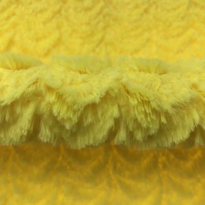 China Hohe Haltbarkeit Niedrige Pfahlbürste PV Plush Stoffblume für Bekleidung oder Spielzeug zu verkaufen