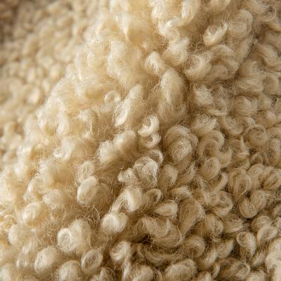 Cina Tricot tessuto a maglia suede 100% poliestere Teddy velluto per abbigliamento femminile sexy in vendita