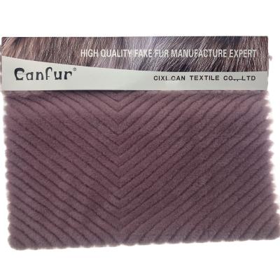 Cina Materiale 100% poliestere colorante pelle di coniglio per abbigliamento in vendita