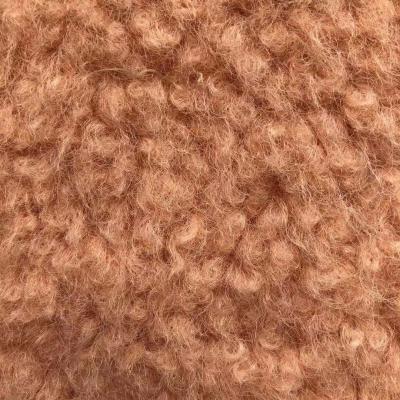 Cina Repellente alle macchie 100% poliestere particelle personalizzate cappotto di lana di agnello per tessuti da donna in vendita
