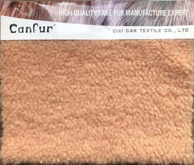 Cina Repellente alle macchie 100% poliestere particelle personalizzate cappotto di lana di agnello per tessuti da donna in vendita