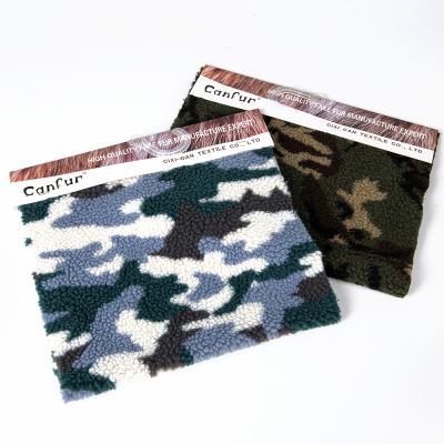 Cina Giacca di velluto Sherpa con rivestimento in jacquard personalizzato in vendita