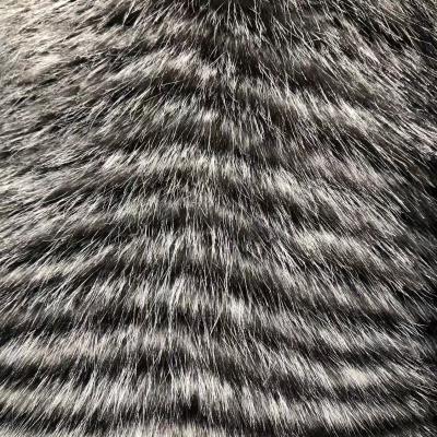 China 100% polyester voormateriaal Vervalste bontstof voor winterkleding in verschillende dichtheden Te koop