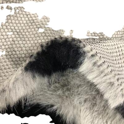 China 100% polyester voormateriaal Vrouwen Fake Furs Textiel materiaal Stof voor kleding Te koop