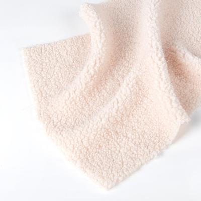 China Andere stijl Gewone geverfde 100 polyester teddybeer bont sherpa vlies stof voor op maat Te koop