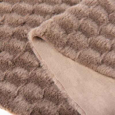 Cina Capelli di coniglio a maglia Jacquard per abbigliamento invernale e giocattoli 100% in vendita