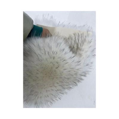 Cina Dolce e lussuoso colletto di pelle finta in nero con tintura gialla arancione in vendita