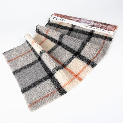 China Customized 100% Polyester Multi-Color Jacquard Lamb Wool for Winter Clothing Production for sale