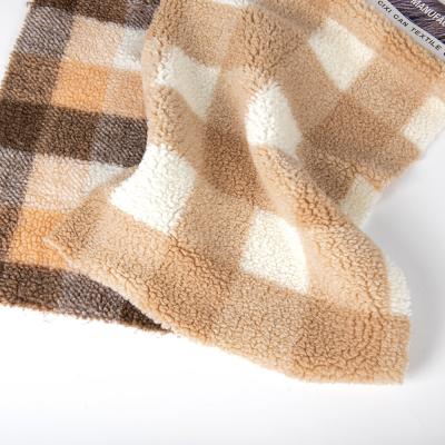 China Customized 100% Polyester Multi-Color Jacquard Lamb Wool for Winter Clothing Production for sale