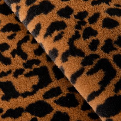 Cina Tessuto a maglia 100% poliestere super morbido Leopardo Stampa Pelle di coniglio Pelle finte Tessuto di pelliccia spessa in vendita
