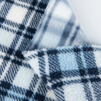 Cina 100% tessuto in poliestere sherpa tessuto di velluto per abbigliamento in vendita