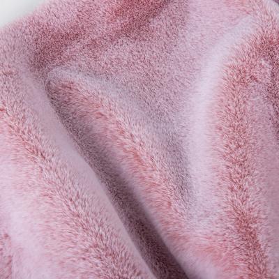 Китай Средний вес Фальшивое кроличье меховое ткань в любом цвете PANTONE для одежды Шарф одеяла продается