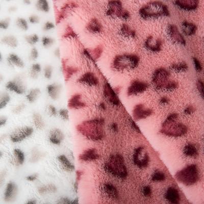Cina 100% poliestere tessuto di pelliccia di coniglio falso stampato su misura per abbigliamento tessuti per la casa in vendita