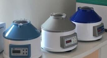 China Low Speed CENTRIFUGE- 4000 RPM - Capacity 15 ml x 6-110v /220V for sale