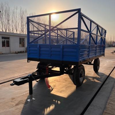 Cina Tipping Farm Dump Trailer idraulico resistente all'usura con trattore in vendita