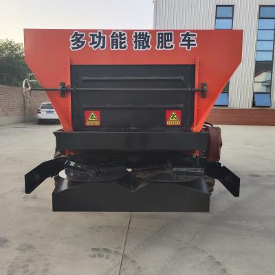 중국 고용량 호퍼 및 균일한 살포를 위한 살포율 조절 기능이 있는 PTO 구동 트랙터 비료 살포기 판매용