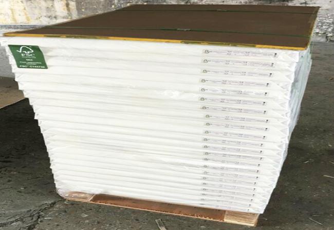 High Glossy Two Side Coated Couche Paper Different Gsm For Magazine Notebook Covers