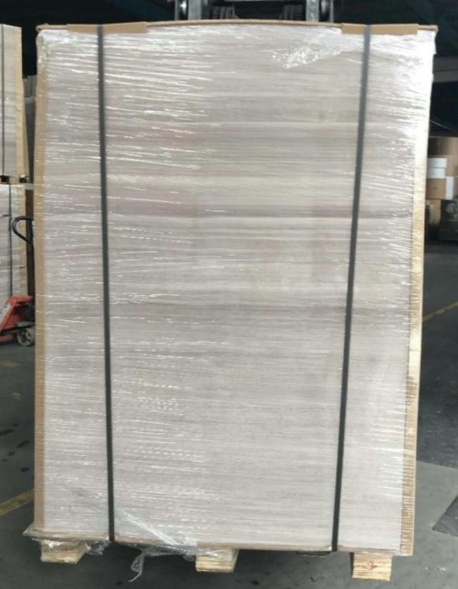 Recyclable 42gsm 45gsm Uncoated Newsprint Paper Rolls For Journal Printing