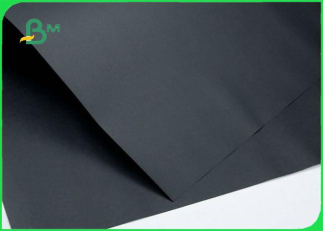 Carta kraft solida del nero 350gsm della polpa del vergine di 100% per imballaggio