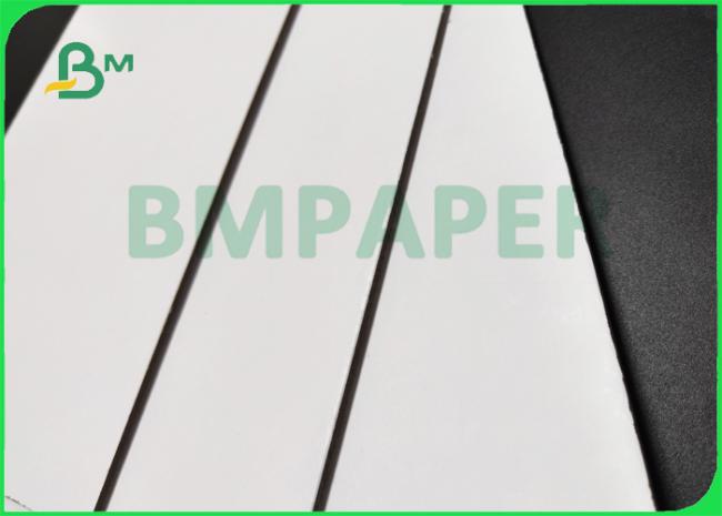 2MM 2.5MM Thick Duplex Board White Back For Signs Flat Surface 102 x 72cm 