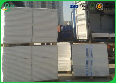 Китай Бумага 60гсм офсетной печати белой древесины цвета свободная 17 кс 27 дюймов в листе продается