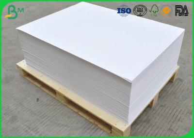China Food Grade White Kraft Liner Paper , Uncoated Jumbo Paper Roll For Pizza Box for sale