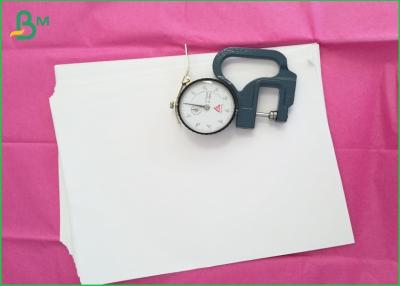China Het gerecycleerde Niet beklede Glanzende Met een laag bedekte Document van de Compensatiedruk met 95% - 98%-Helderheid Te koop