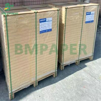 Cina 65 gm 75 gm Etichette per bottiglie di bevande resistenti al congelamento Carta per etichette di birra 61 X 86 cm in vendita