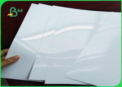 중국 우수한 사진 종이 광택 있는 마분지 종이 목록 180gsm는 사진 종이를 방수 처리합니다 판매용