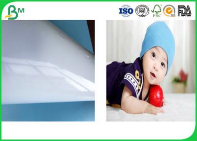 China Eco - Friendly 260gsm High Glossy Photo Cardboard Paper Roll for Digital Professional Printing for sale