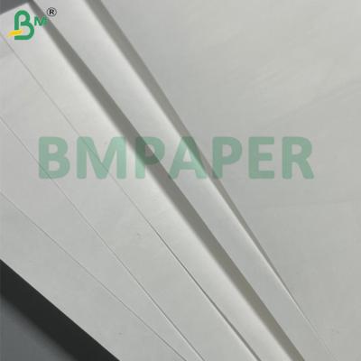 China 0.135mm 0.14mm High Seal Strength High Tensile Strength 1073B 1059B Fabric Medical - Grade Nonwoven Dupont Paper For Sterilization Pouches for sale