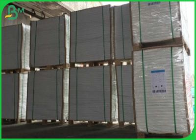Cina Carta oleata Kit3 Kit7 di FDA 36gsm 38gsm 40gsm affinchè strati avvolgano alimento in vendita