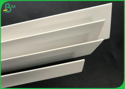 Cina Carta assorbente bianca 1.6mm dura di rigidezza 1.2mm 1.4mm per il bordo del sottobicchiere in vendita