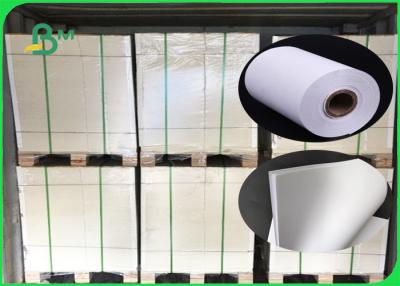 중국 FSC 53GSM - 160GSM 순수한 목재 펄프 상쇄 종이 중대한 순백 70 * 100CM 판매용