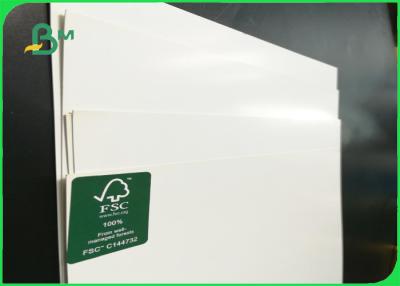 China Shiny Offset Glossy Coated Paper / Couche Paper 90GSM 100GSM Size 90 * 64CM for sale