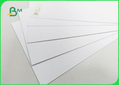 Cina La larghezza 70×100cm di superficie non liscia bordo duplex ricoperto 350gsm dell'istantaneo 300 per la borsa del detersivo in vendita
