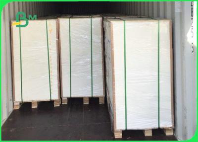China Hard Stiffness 250gsm - 360gsm White Top Kraft Liner Paper For Making Milk Boxes for sale