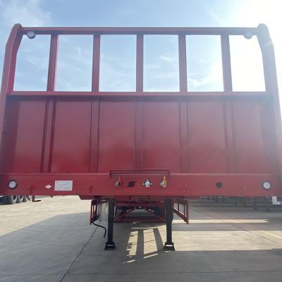 Cina 60T Max Payload 3 assi semirimorchio a pianta con porta laterale e recinzione di carico laterale in vendita