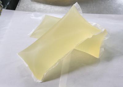 China Water White Transparent Rubber Based Hot Melt Glue Adhesive For Baby Diapers for sale