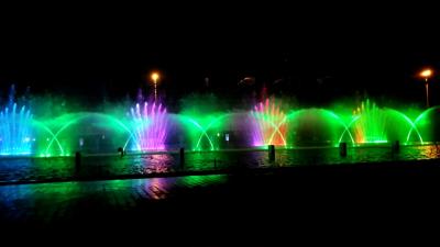 China Water Floating Fountain Stainless Steel Music Control for sale